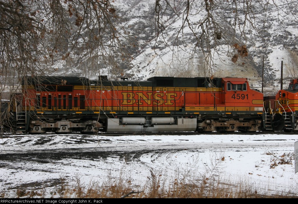BNSF 4591